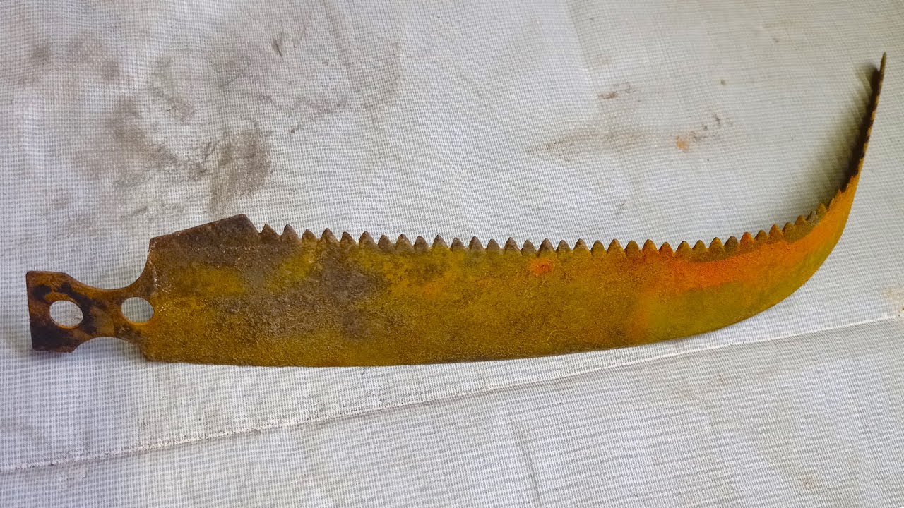 Restoration of an old, rusty, bent, garden saw - YouTube
