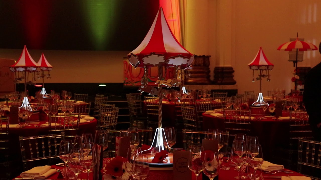 Rotating Carousel Table Art - YouTube