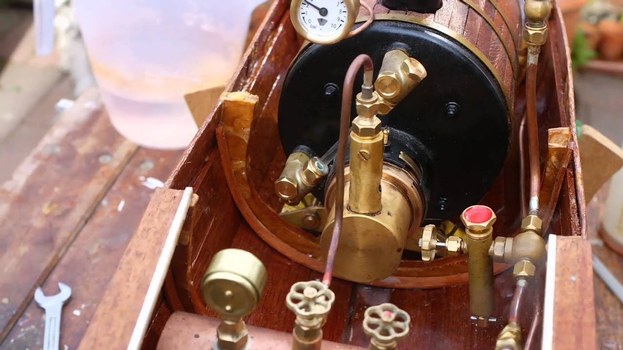 steam launch at 3 bar - YouTube