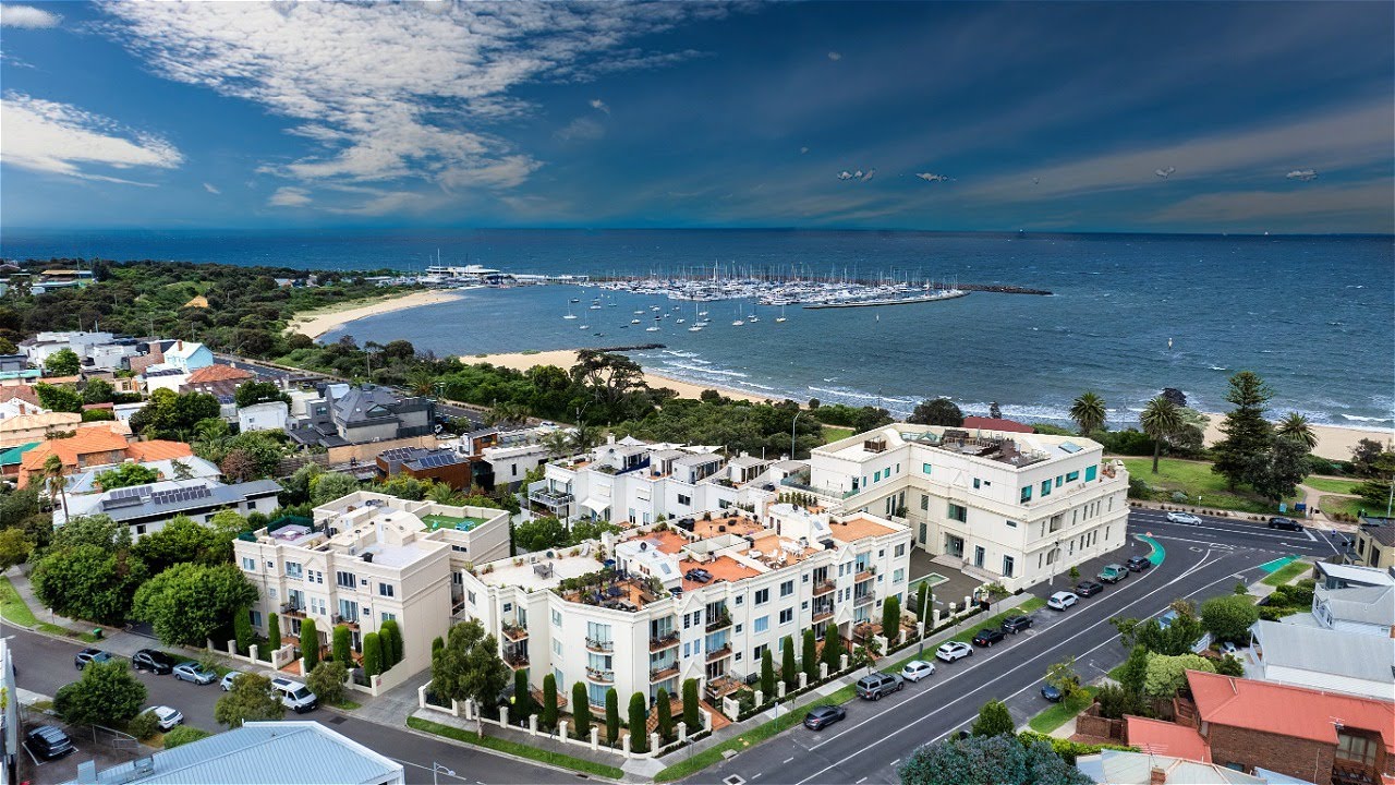 24/56 Beach Road, Hampton - YouTube