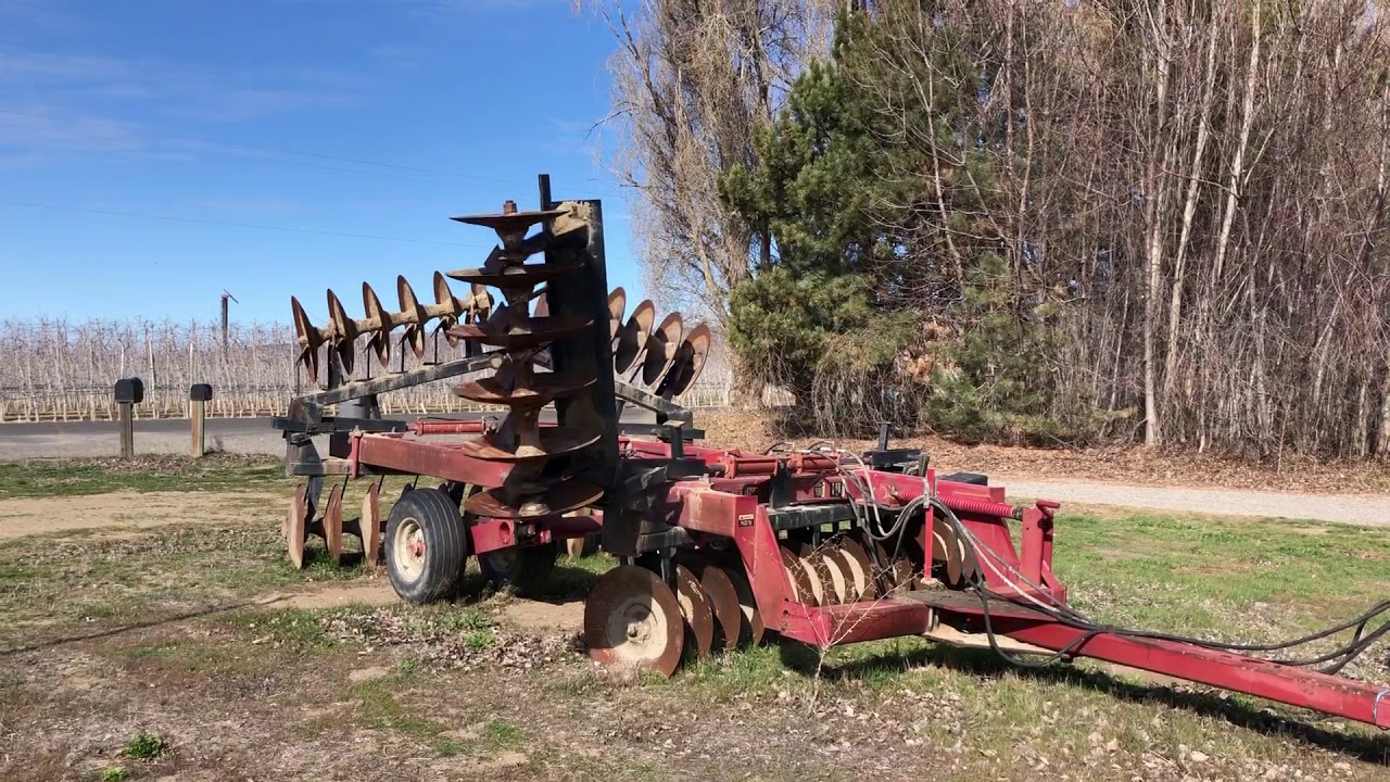 #150 Case 770 Offset Disk - YouTube