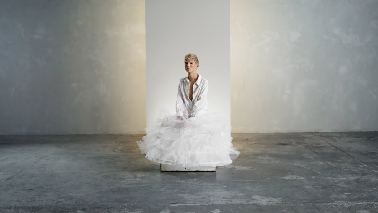 Callum Hawthorne - Break In (Official Video) - YouTube