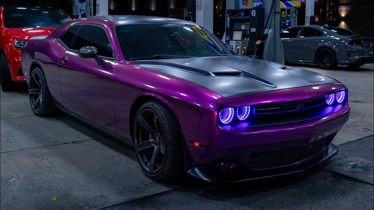 TUNED SCAT PACK CRASHES INTO PRO CHARGED CORVETTE - YouTube