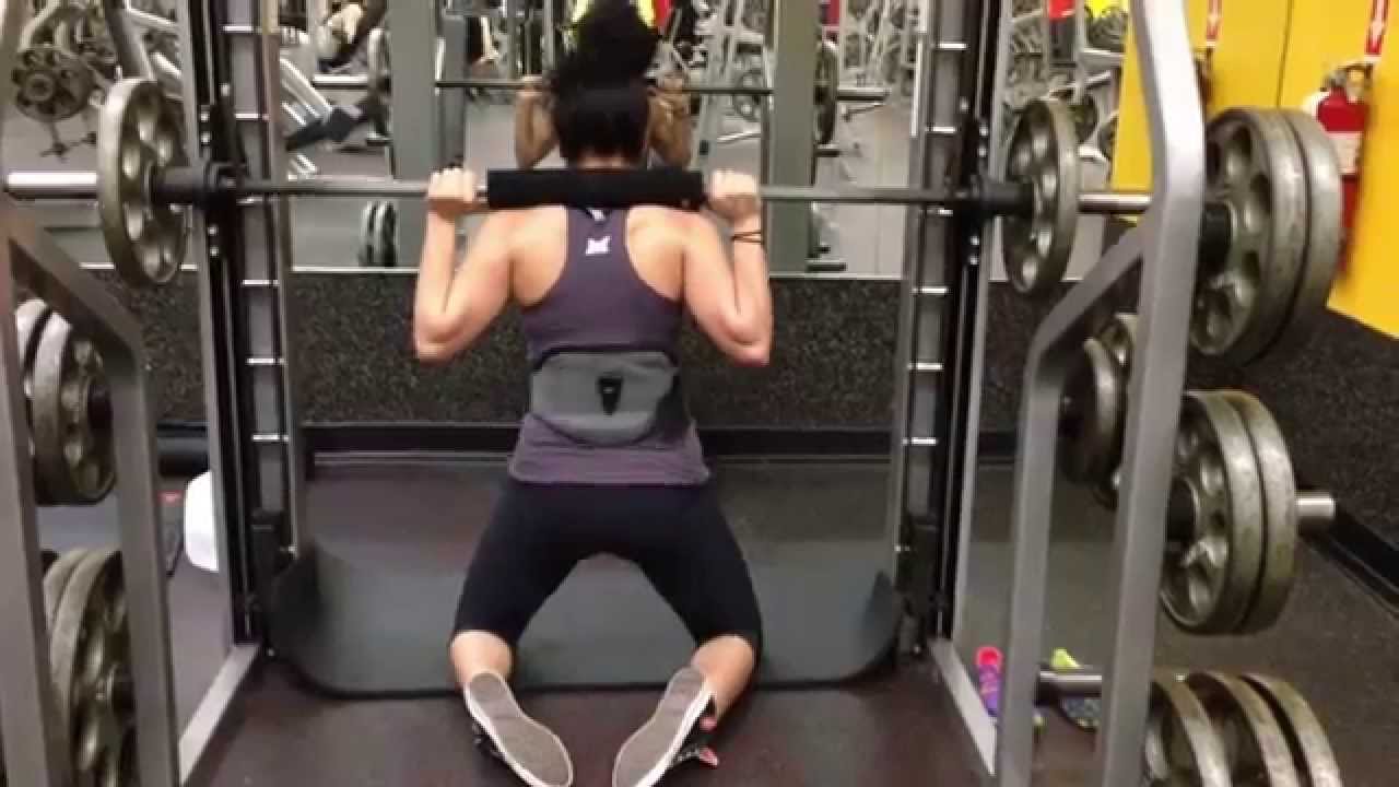 Sofia Rodriguez Fitness: Glute and Hamstring Superset - YouTube