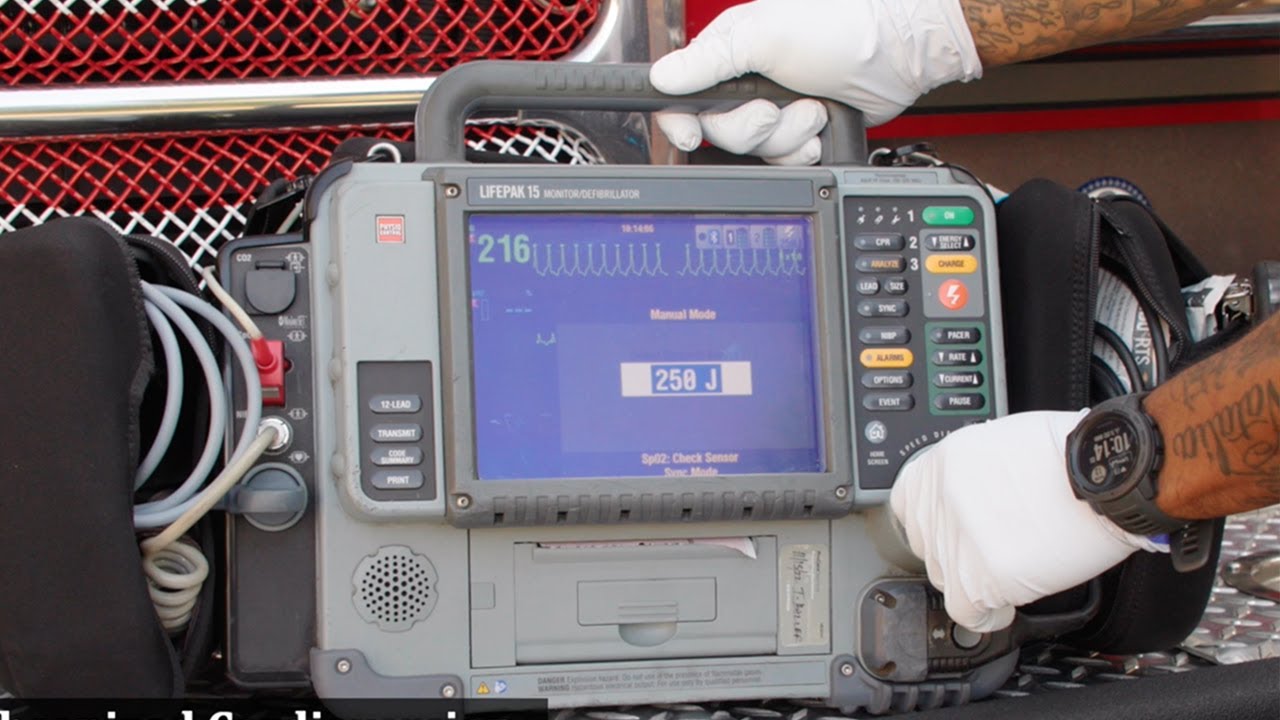 Physio Control LIFEPAK 15 | Pacing| Synchronize Cardioversion ...