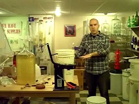 Racking from primary to secondary fermenter - YouTube