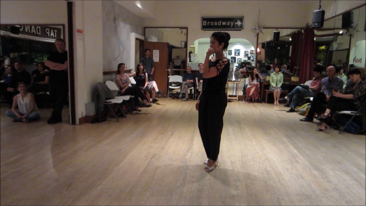 Tango Lesson: Subtle Walking Leg Wrap - YouTube