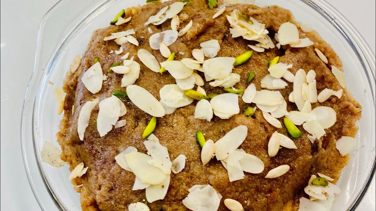 Chikoo Halwa Recipe - YouTube