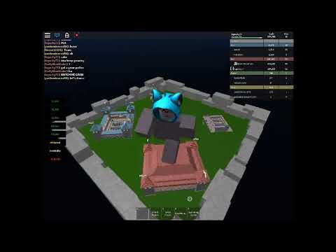 Becoming a Giant in Roblox! - YouTube
