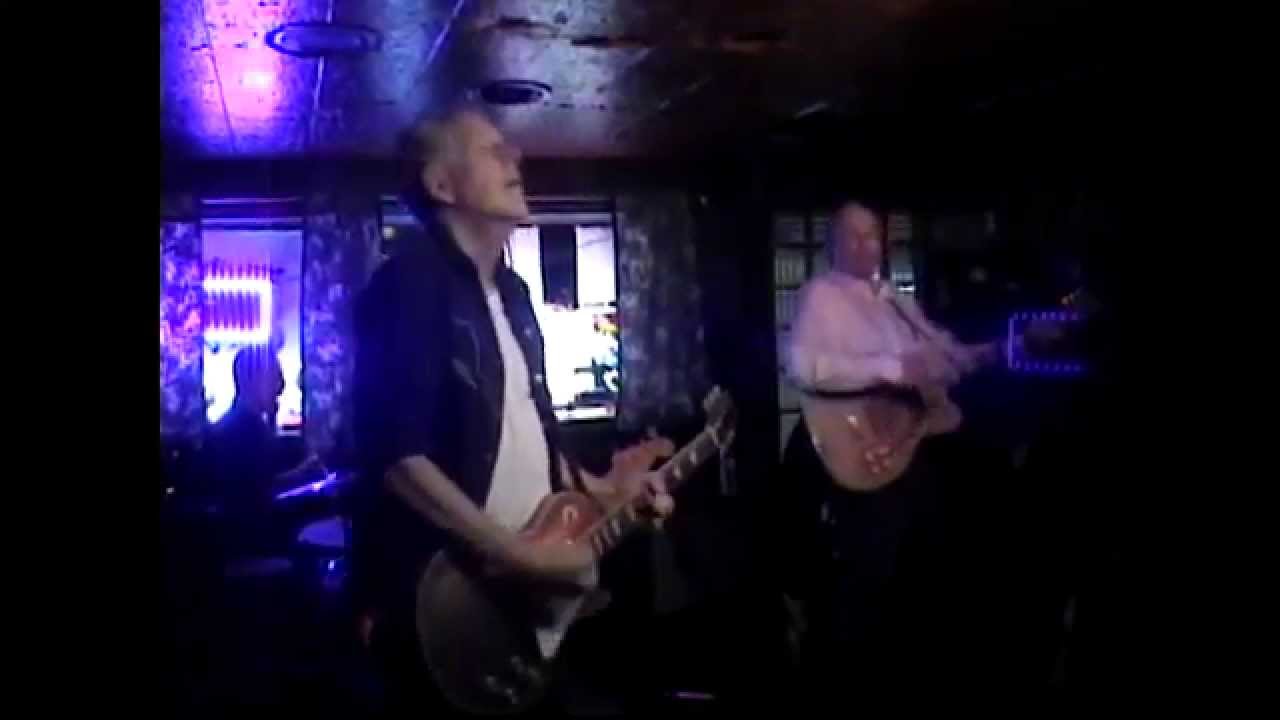 The Blasters - Blue Shadows Live @ Lion's Lair, Denver 5-7-14! - YouTube