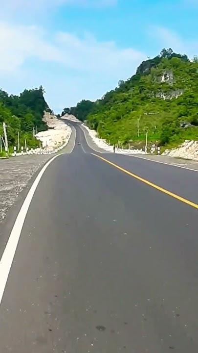 JALAN JALUR LINTAS SELATAN GUNUNGKIDUL SUDAH MULUS ️ #shorts #videoshort #wisatagunungkidul ...