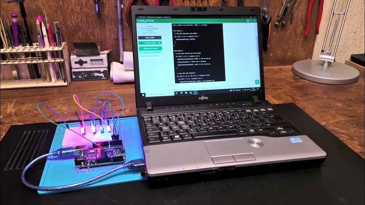 Arduino Uno programmeren met AI - YouTube