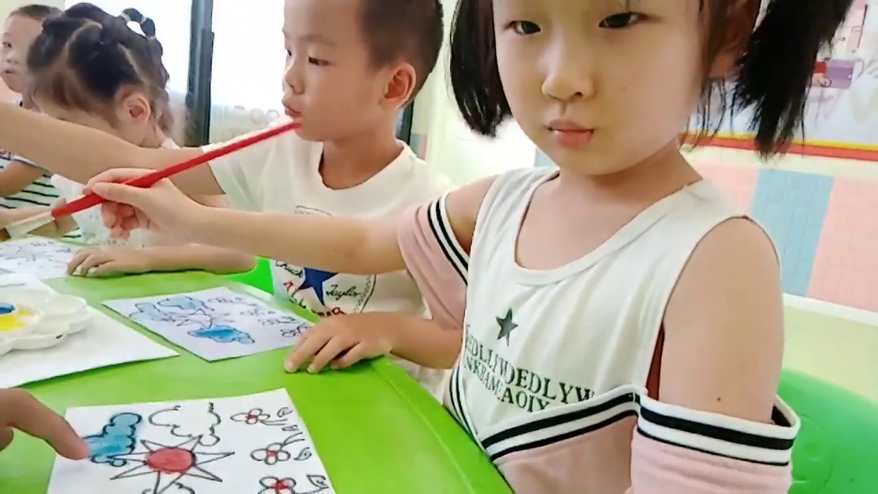 How to teach primary colors red, yelllow and blue - YouTube