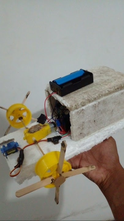 rc boat # arduino #අලුත් එක හැදෙන ගමන් # 👍😆 - YouTube