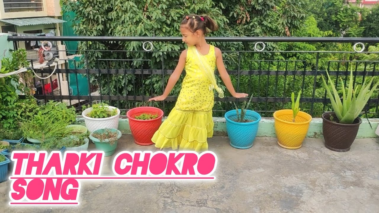 Tharki chokro song of PK movie song (Amir Khan) - YouTube