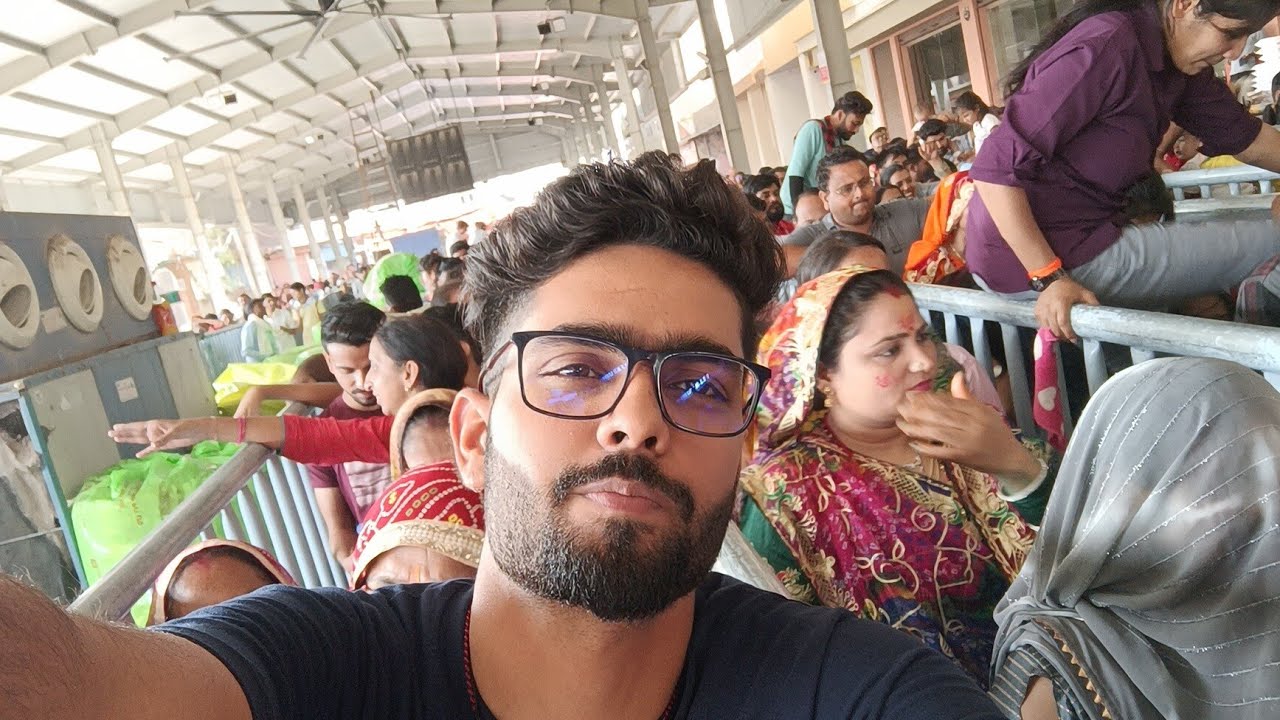 Shyam Baba Ke Darsan Ke liye Gaye Par Dwar Band The 🥺🥺 - YouTube