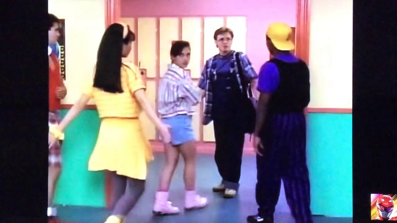 Mmpr episode 2 Billy creates the communicators - YouTube