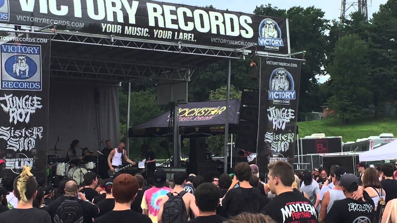 Code Orange - I Am King Live Mayhem Festival 2015 - Holmdel, NJ - July ...