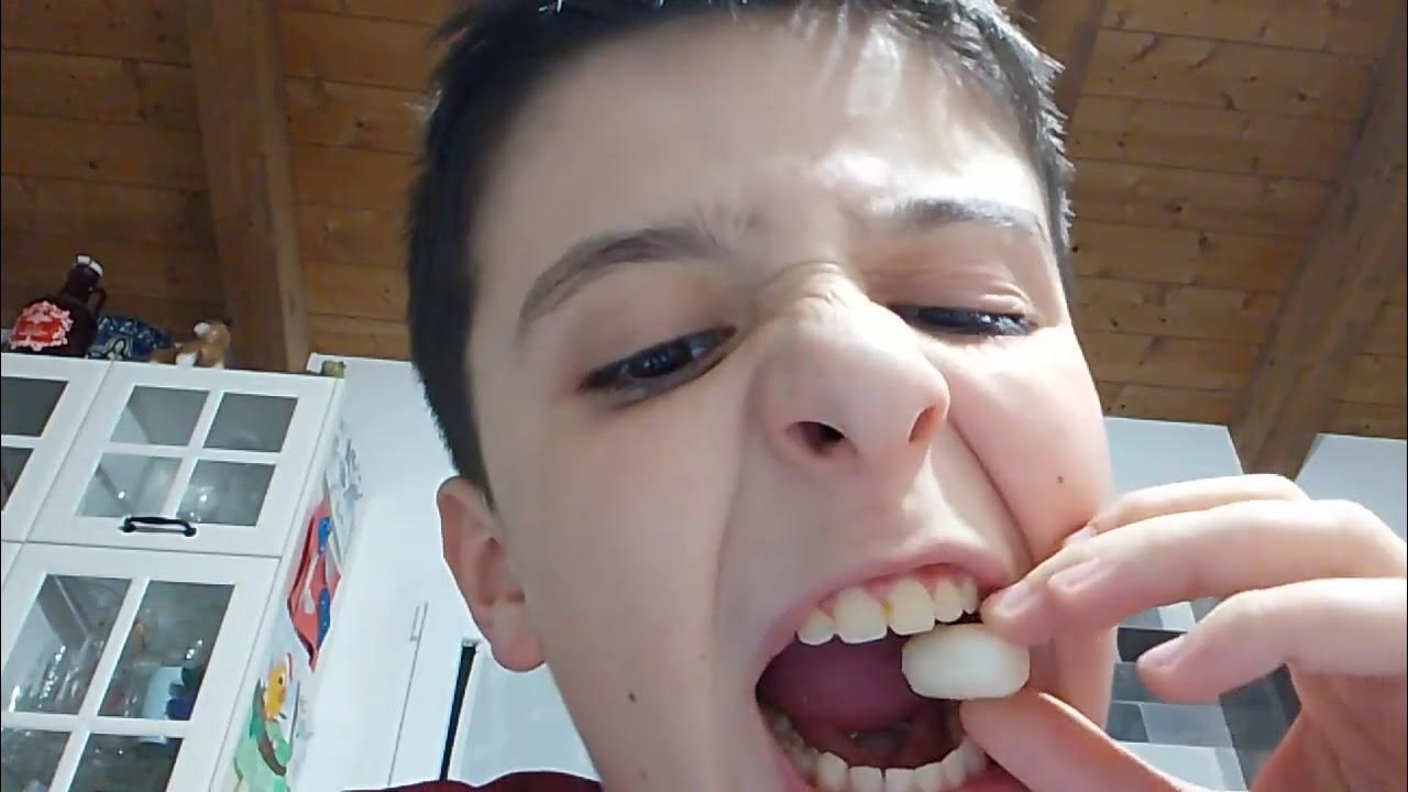 quanto tempo resisto con una caramella amara in bocca (PT1) - YouTube