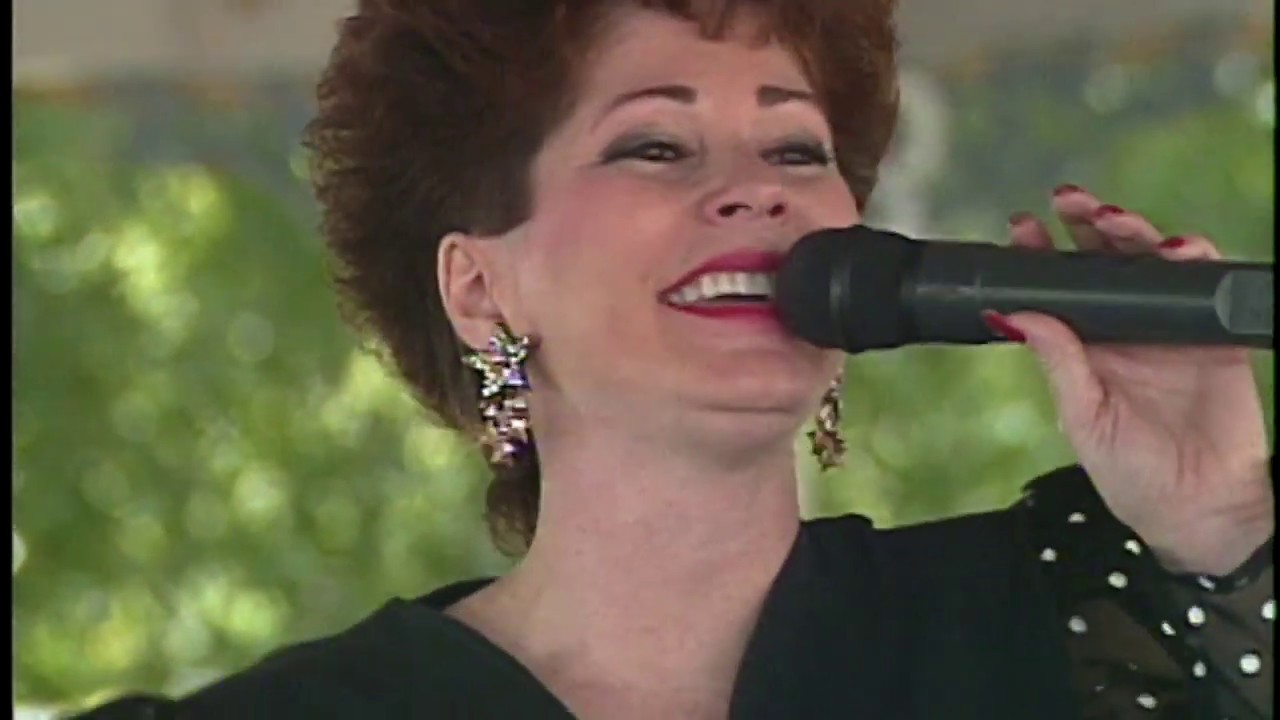 Mary Shafer Sings, '94 - YouTube
