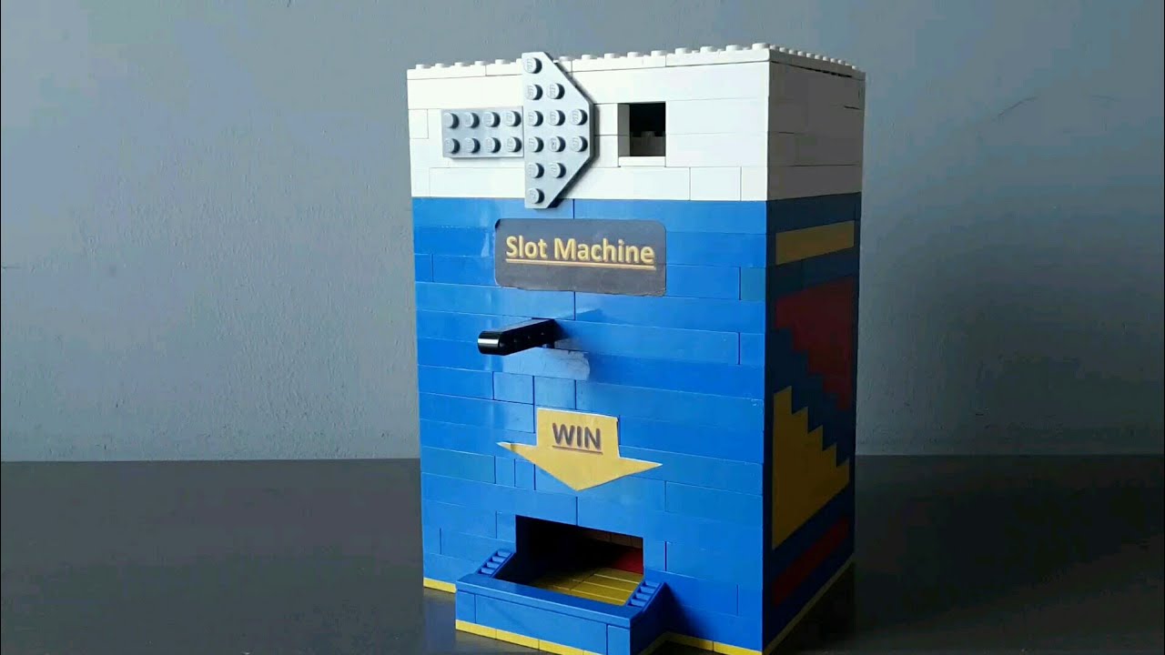 Lego Mechanical Slot Machine - YouTube