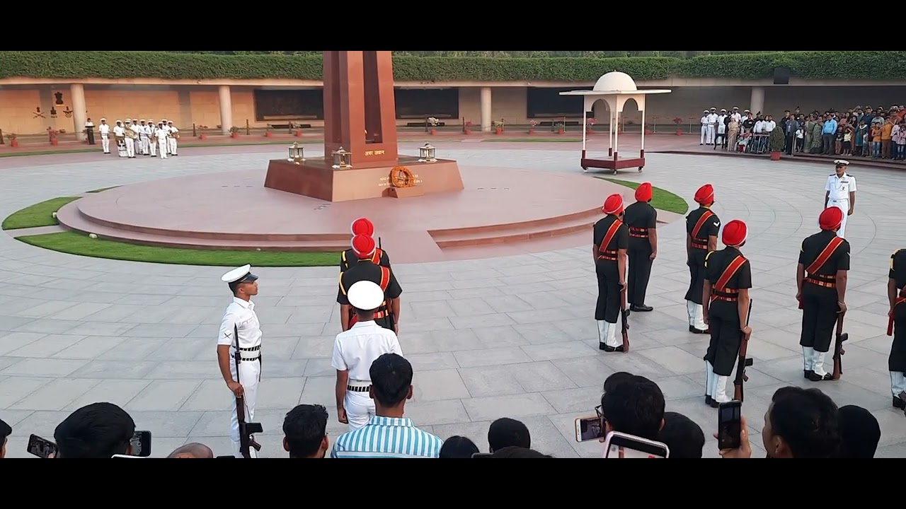 Change of Guard Ceremony @ National War Memorial - India Gate, Delhi ...