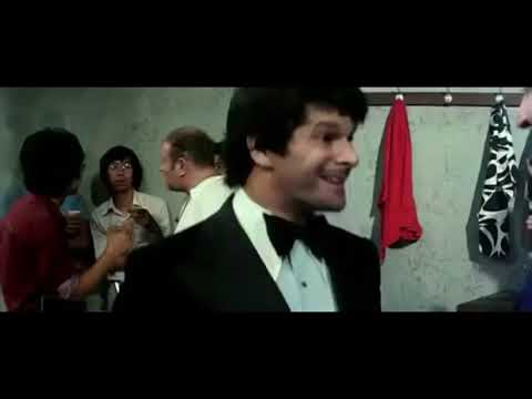 Bruslinin gormediyiniz en gozel doyus sehnelerinden biri.Cox maraqli video.