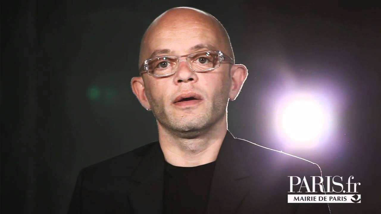 Nuit blanche RATP : Cyclolux de France Dubois sation Madeleine - YouTube