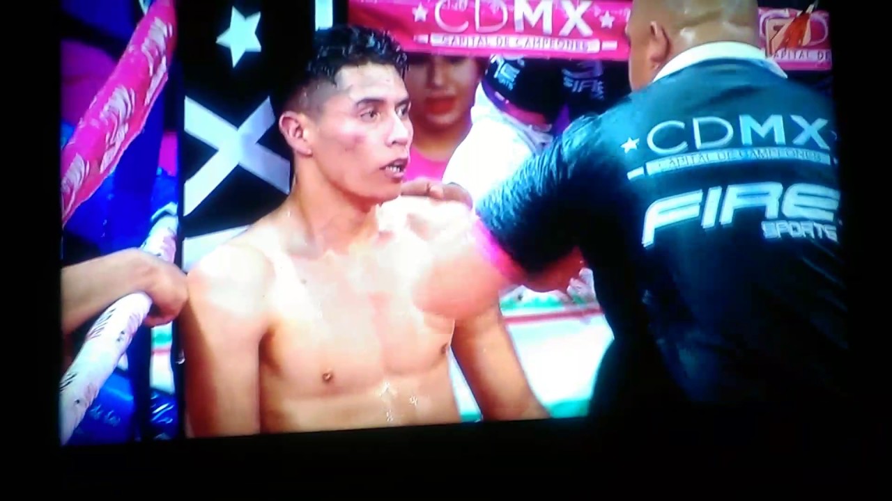 Martin Escamilla vs Ariel Bolaños - YouTube