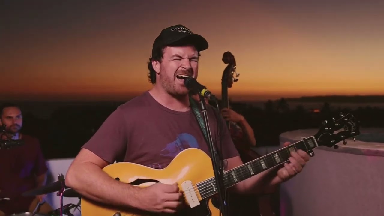 Charlie Higgins & Sunset Station - Joy of My Life Chords - Chordify