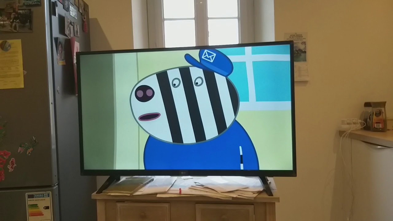 Peppa pig crying a lost some the golden boots - YouTube