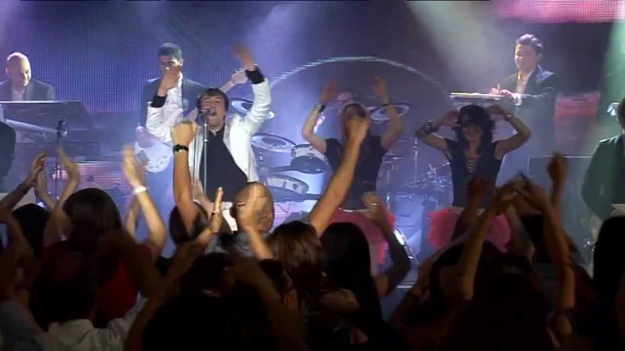 WALK OF LIFE - Calin Geambasu Band (concert privat) - YouTube