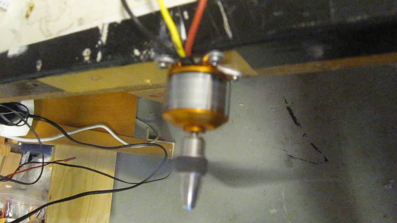 2200KV Brushless Motor 2212-6 - YouTube