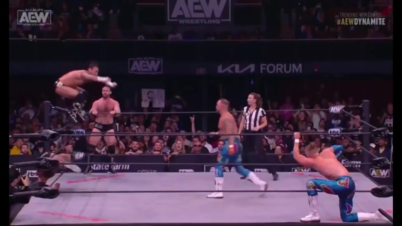 AEW CM Punk top rope botch - YouTube