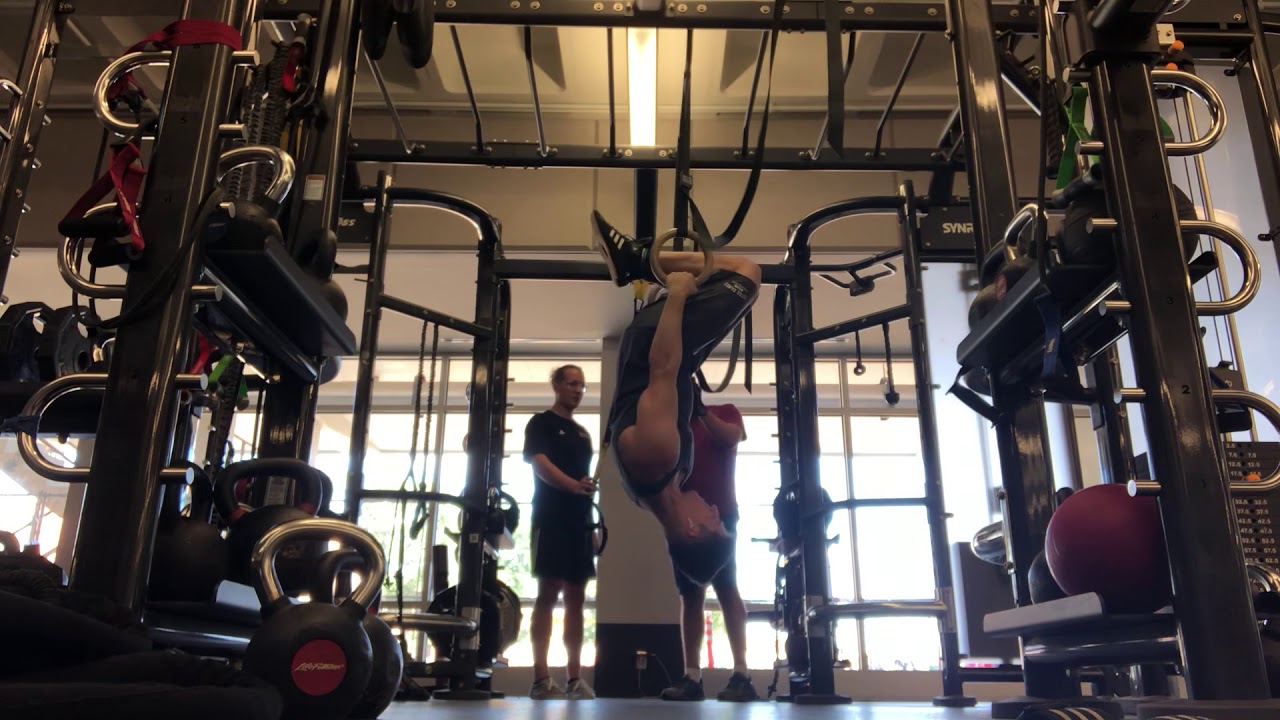 Advanced tuck front lever pulls from horizontal - YouTube