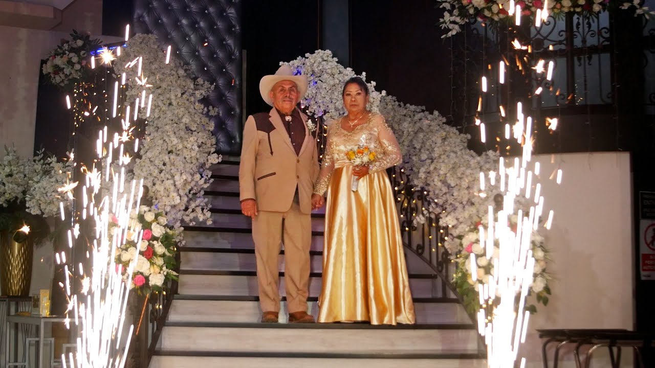 María & Anselmo 51 Aniversario - YouTube
