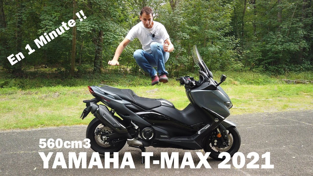 Yamaha T-MAX 2021 En 1 Minute !! - YouTube