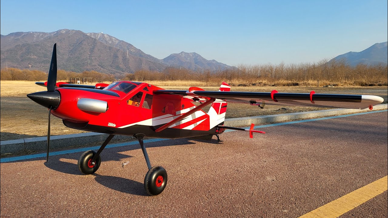 Extreme Flight Turbo Bushmaster 100" - Hovering & Torque Roll practice ...