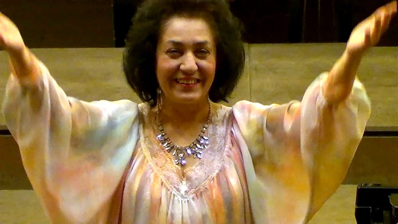 00108_Ethella Chupryk plays Mozart Sonatas 1-3 (K.279-281) - YouTube