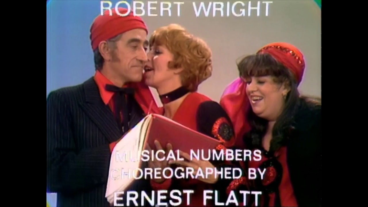 Show Closing- Cass Elliot on The Carol Burnett Show - YouTube