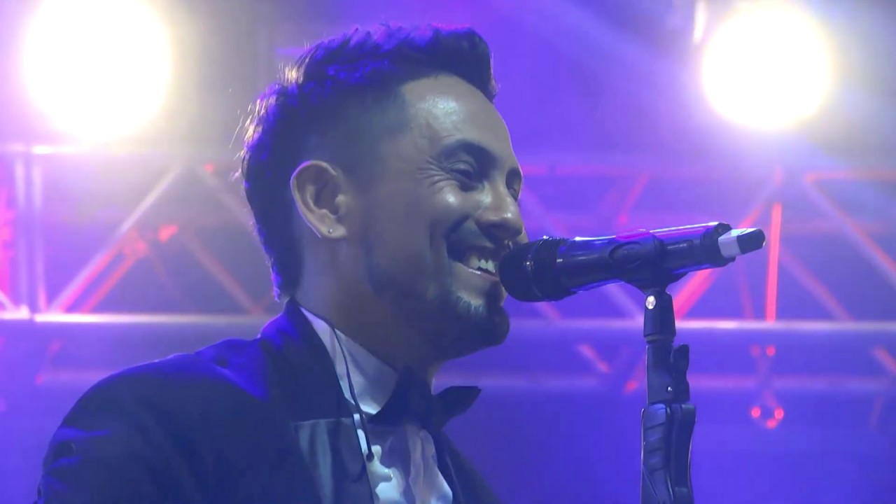 La Konga - 15 Aniversario Plaza de la Música - YouTube