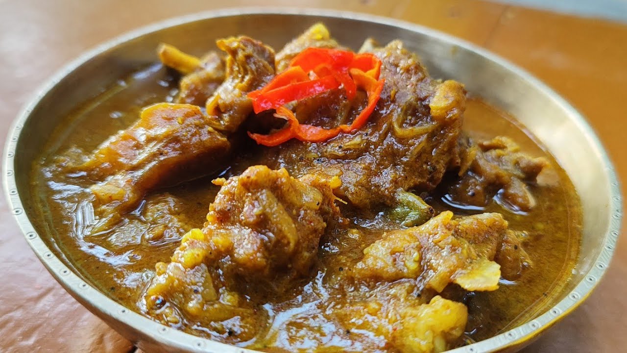 তেল নিদিয়াকৈ ৰন্ধা ছাগলীমাংস।। zero oil mutton curry ।। Assamese style ...