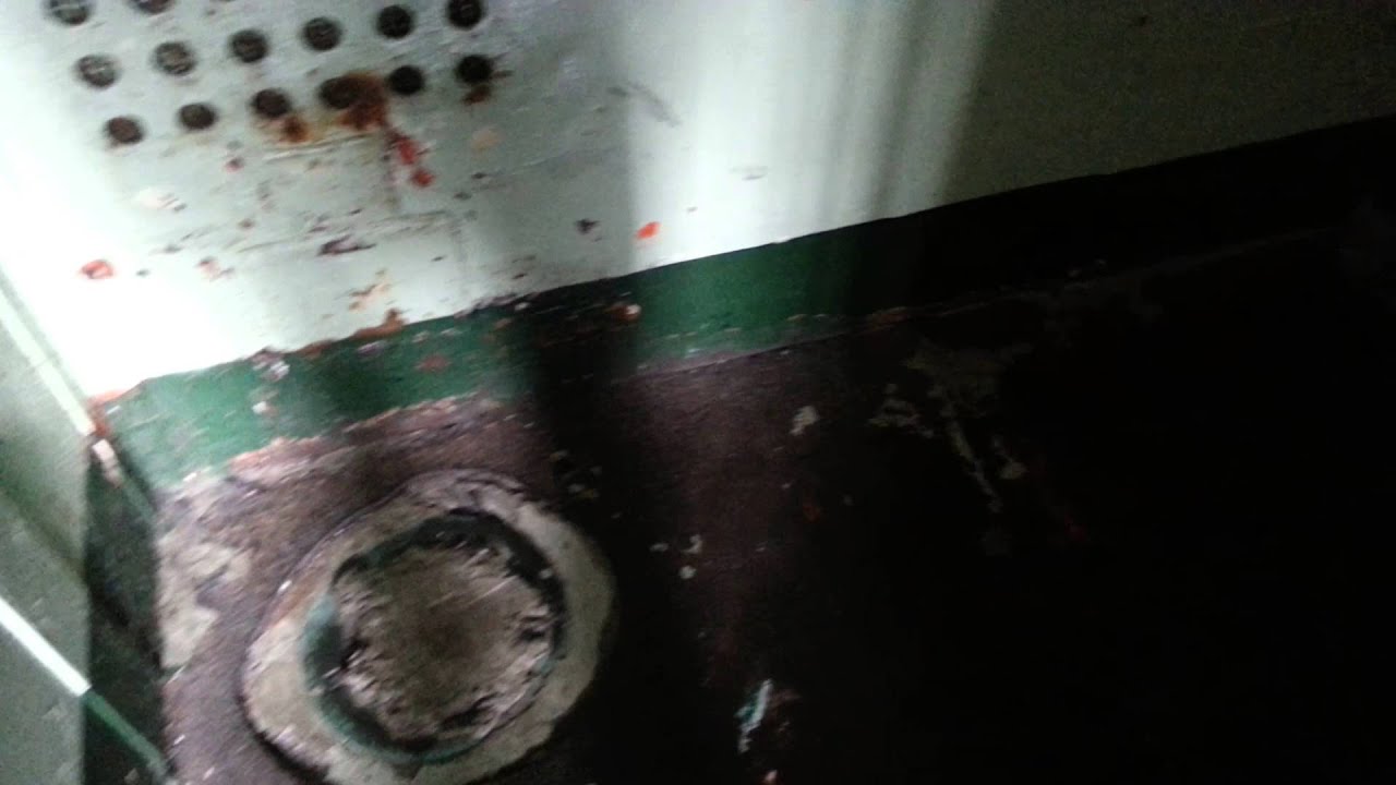 'The Hole' Alcatraz - YouTube