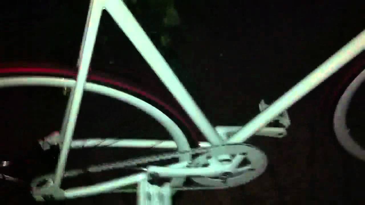 knog frog strobe lights - YouTube