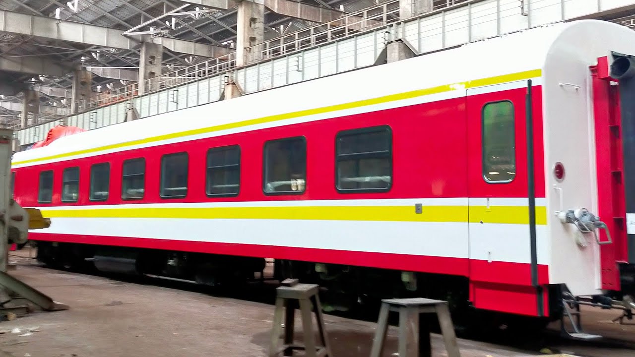 Các Toa Xe JINXIN Đóng Mới Hiện Đại Của Đường Sắt Việt Nam Trong Nhà ...