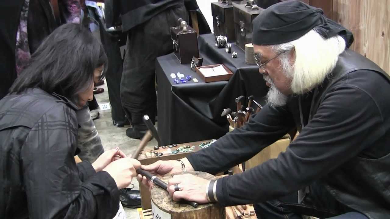 Ring Making at Design Festa 34 in Tokyo Japan 1776 - YouTube