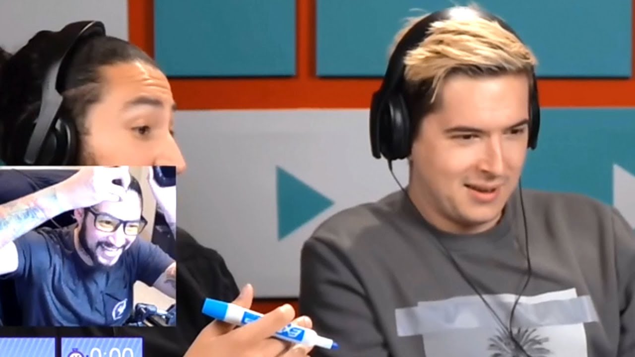 James reacts to Youtubers React - YouTube