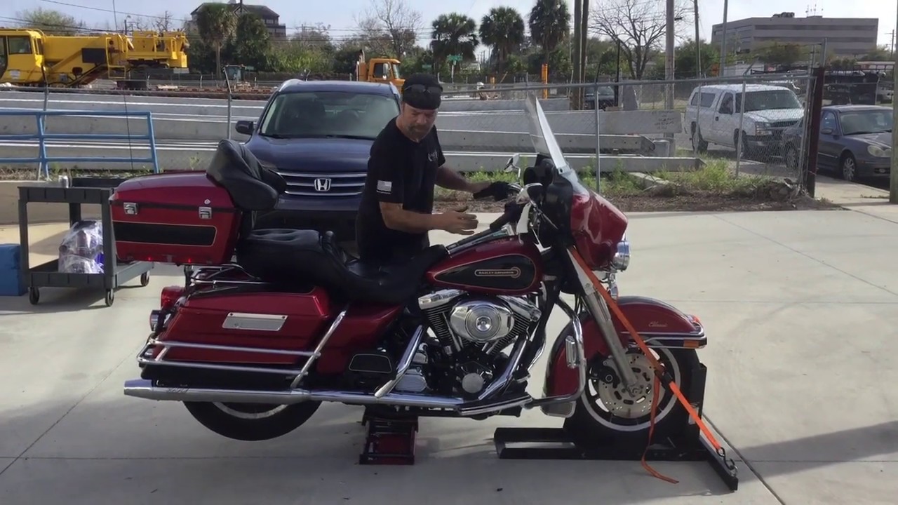 1998 Harley-Davidson ElectraGlideClassic FLHTC (red/blk) 2896 Fallen ...