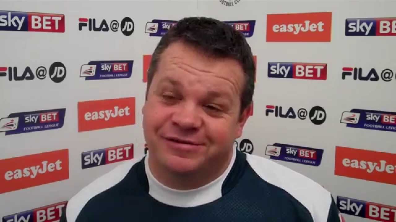 Kevin Dearden: "I got Valois his contract!" - YouTube