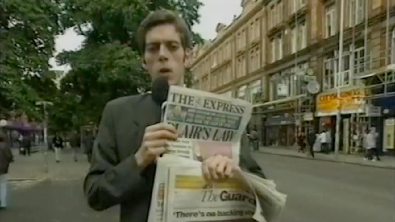 The 11 O'Clock Show - Series 1 Episode 1 - YouTube